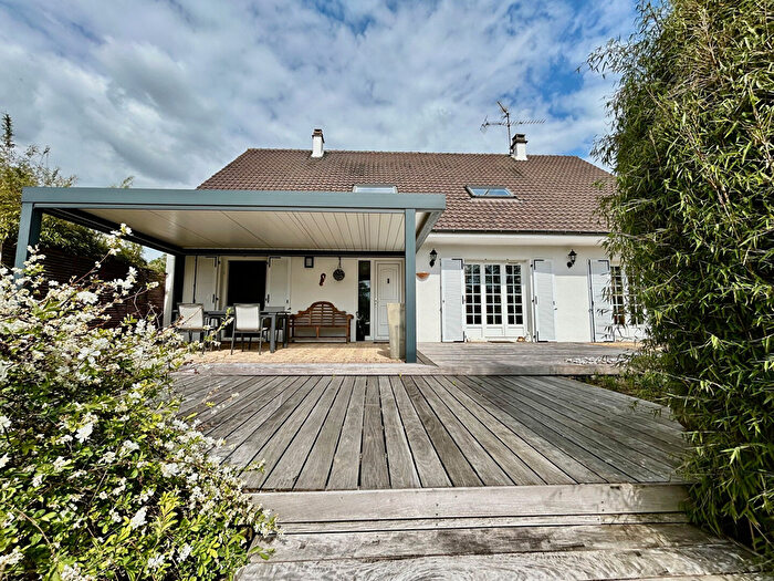 Pontoise, Saint-Martin : Maison 9 pièces à vendre