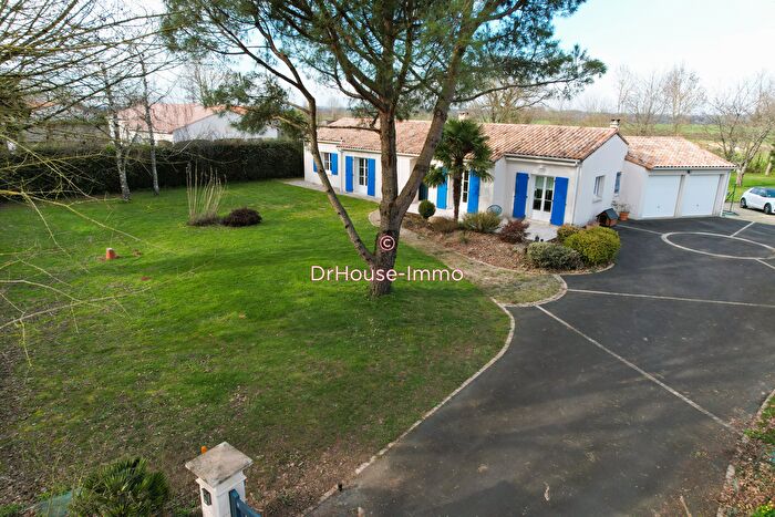 Maison à vendre - Azay-le-Brûlé - 6 pièces - 4 chambres