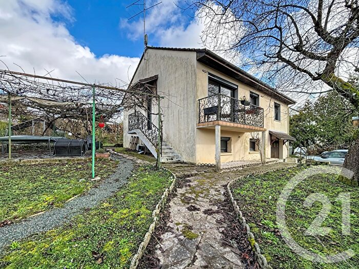 Maison à vendre - Saint-Valérien - 5 pièces - 4 chambres