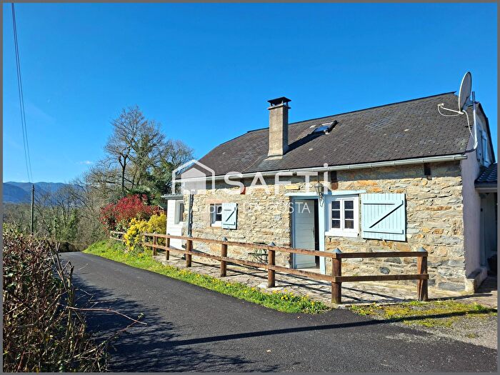 Maison 5 pièces à vendre à Oloron-Sainte-Marie