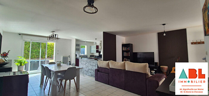 Maison 4 pièces à vendre à Saint-Denis-la-Chevasse