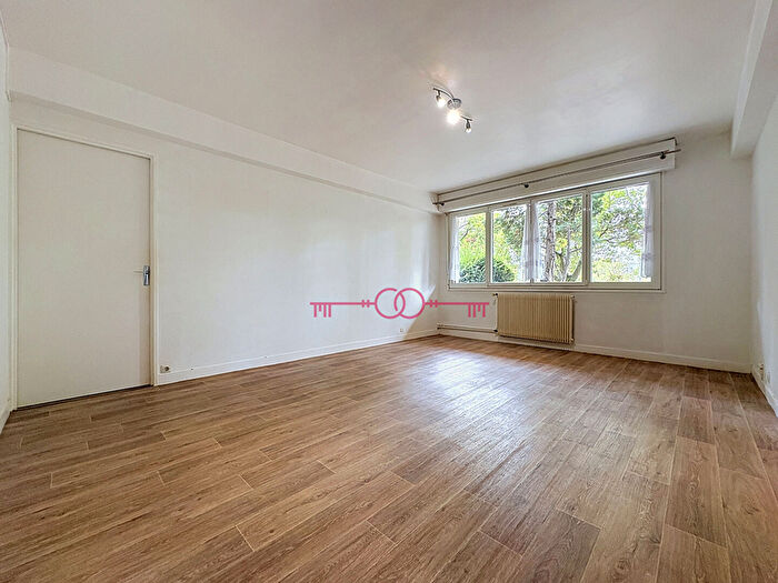 Reims, Barbâtre : Appartement 2 pièces à vendre