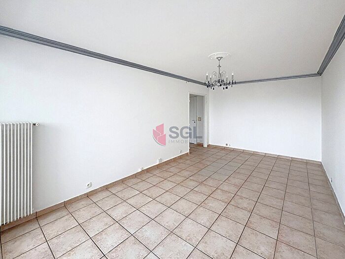 Appartement à louer - Hôtel de Ville-Bel Air, Franconville - 3 pièces - 2 chambres