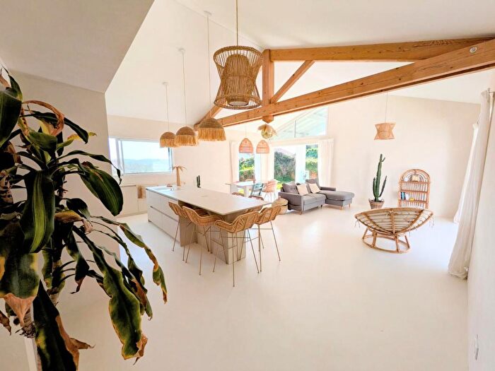 Maison à vendre - Guiche - 5 pièces - 4 chambres