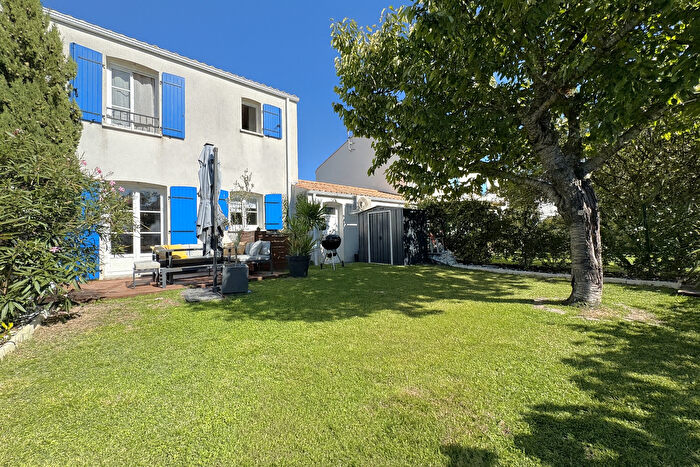 Maison à vendre - Yves - 4 pièces - 3 chambres