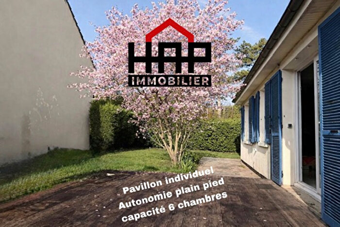 Maison à vendre - Amiens, Sud Est - 8 pièces - 6 chambres