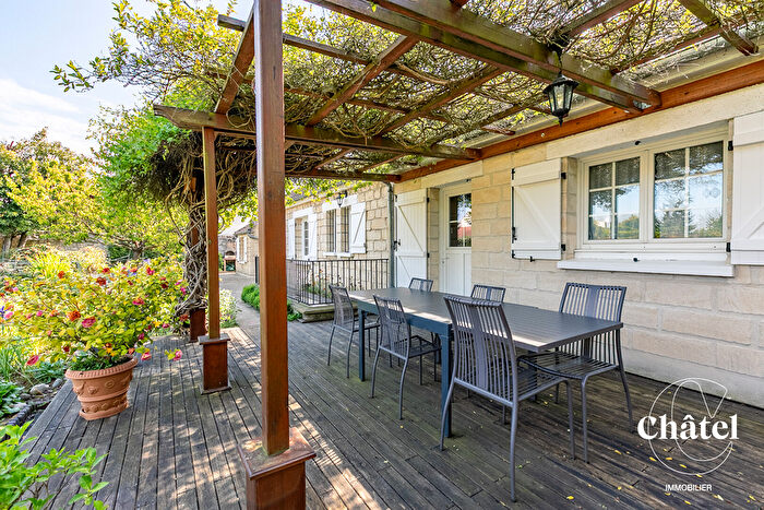 Villers-sous-Saint-Leu : Maison 7 pièces à vendre