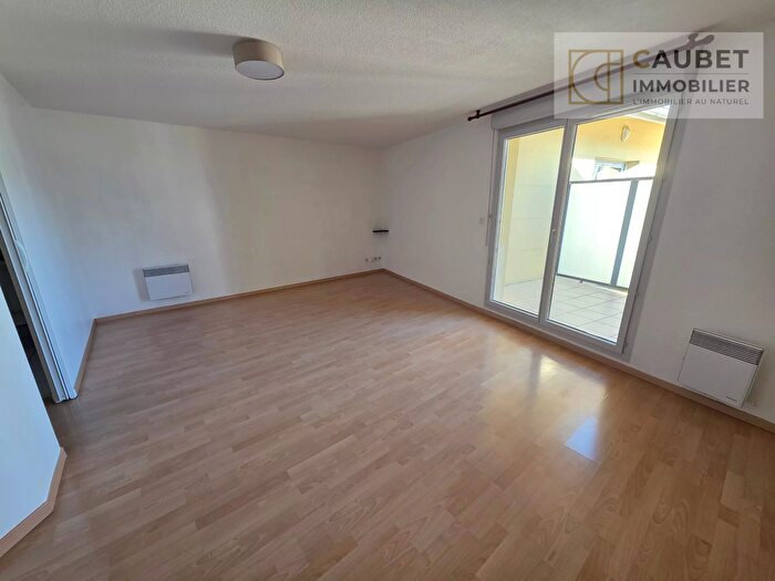 Appartement à louer - Tarbes, Centre-ville - 3 pièces - 2 chambres