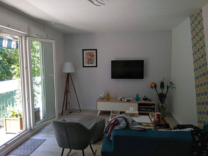 Appartement à louer - Brabois-Bois le Duc-Sapinière, Vand uvre-lès-Nancy - 4 pièces - 3 chambres