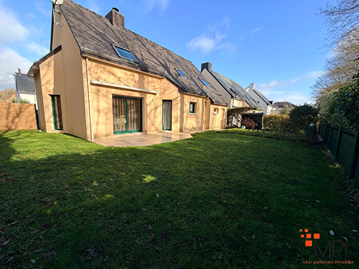 Maison à vendre - Saint-Gilles - 5 pièces - 3 chambres