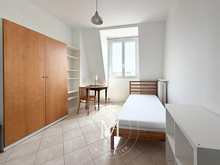 Appartement 1 pièce à Montrouge, Porte de Châtillon, à louer