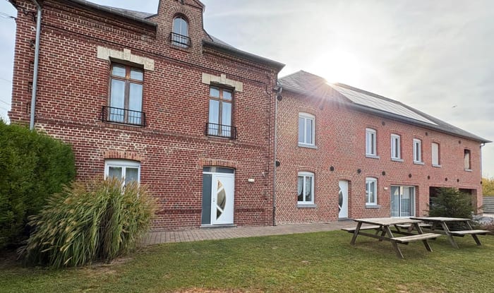Maison 11 pièces à Boué, à vendre
