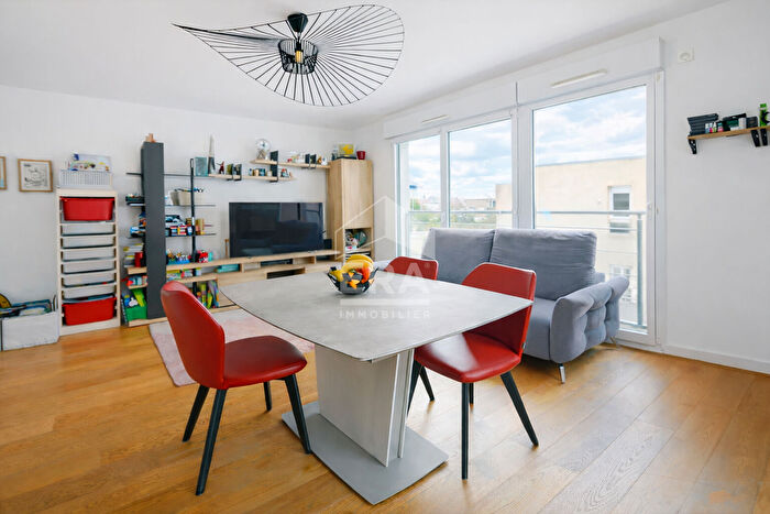 Appartement à vendre - Issy-les-Moulineaux, Centre-ville, Corentin Celton, Les Varennes - 3 pièces - 2 chambres