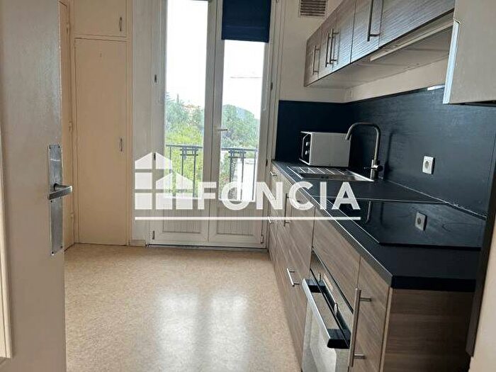 Appartement à louer - Moulin à Vent-Vertefeuille, Perpignan - 3 pièces - 2 chambres