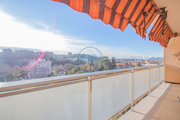 Appartement à vendre - Toulon, Brunet - 3 pièces - 2 chambres