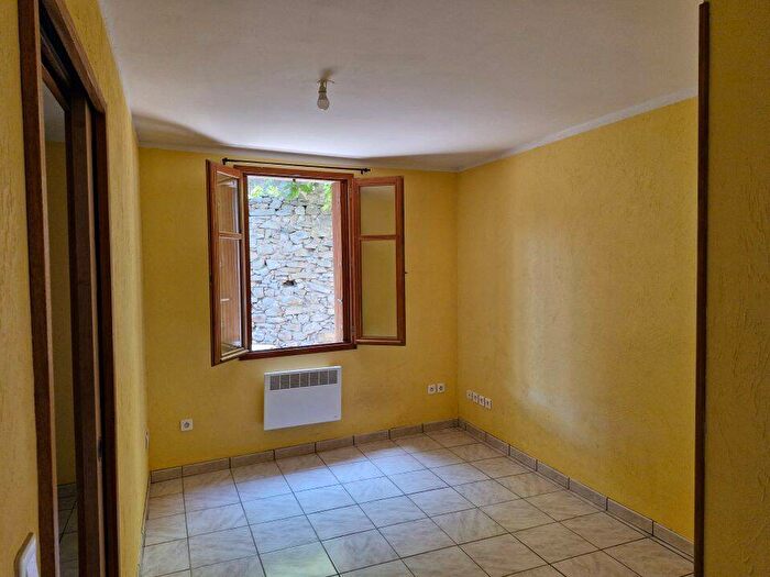 Capucins-La Barbacane-La Trivalle-Bellevue, Carcassonne : Appartement 2 pièces à louer