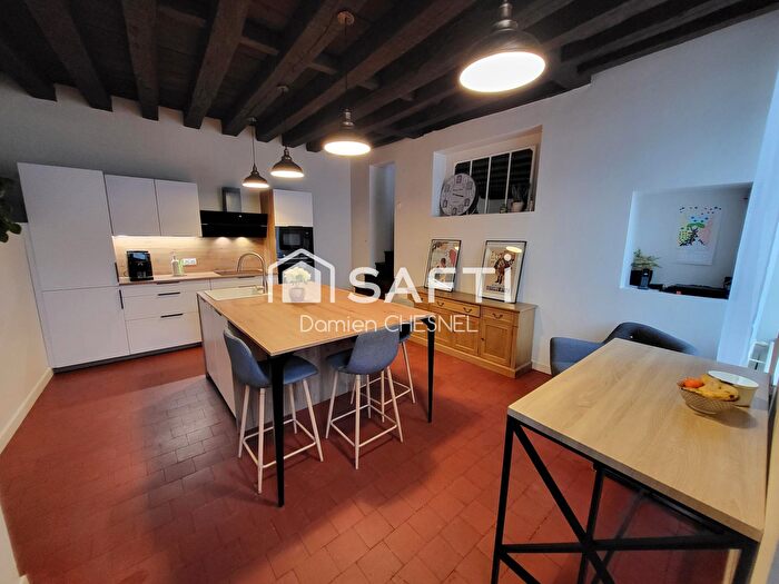 Maison à vendre - Saint-Amand-Montrond - 4 pièces - 2 chambres