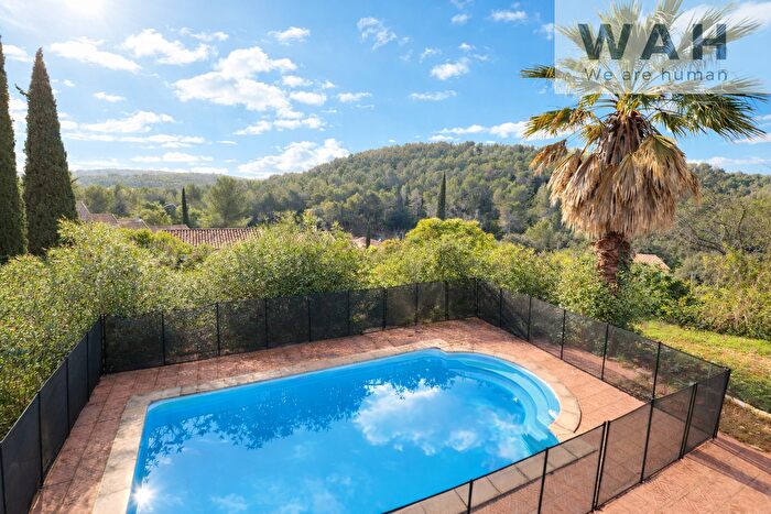 Maison à vendre - Saint-Clément-de-Rivière - 6 pièces - 4 chambres