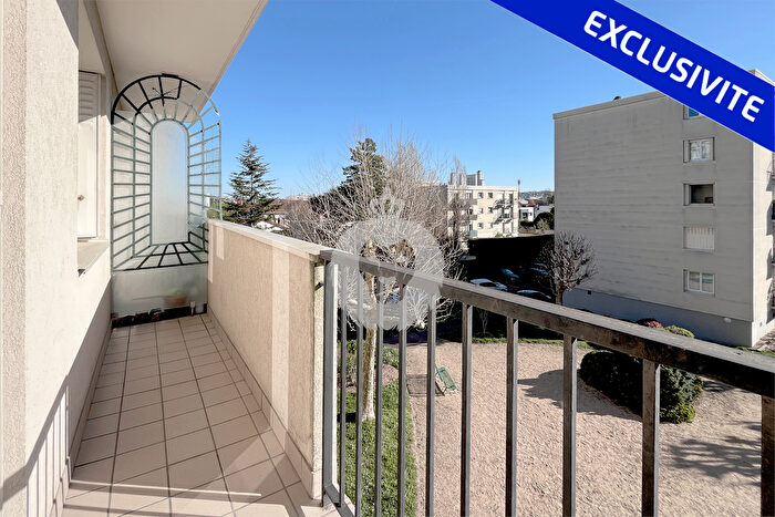 Appartement à vendre - Saint-Maur-des-Fossés, Les Mûriers - 3 pièces - 2 chambres