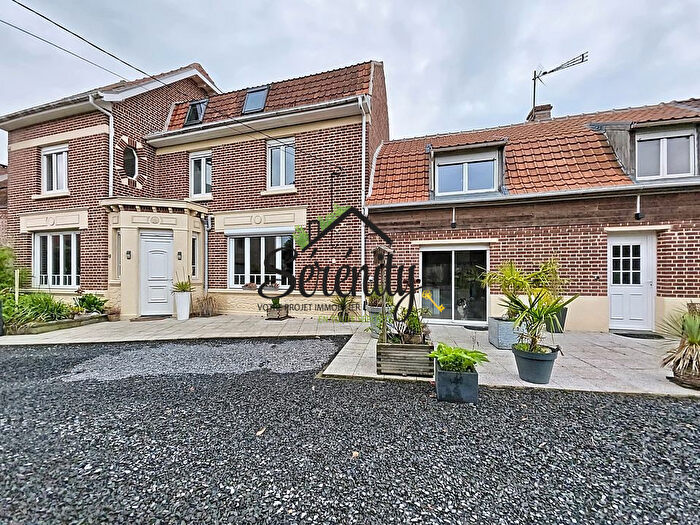 Maison à vendre - Camphin-en-Carembault - 8 pièces - 4 chambres