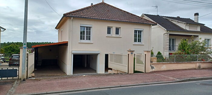 Maison 5 pièces à Thuré, à vendre