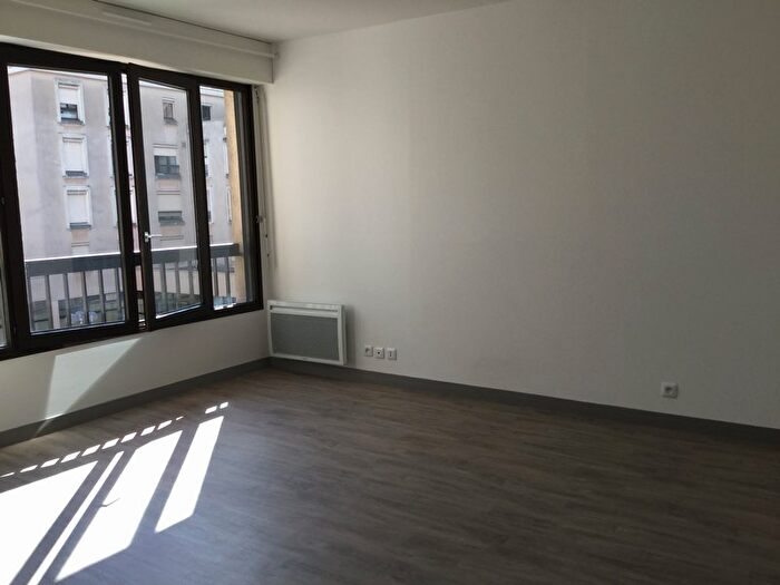 Châteauroux, Centre-ville, Les Marins - Appartement 1 pièce à louer