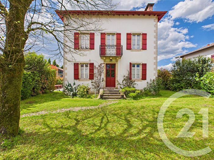 Maison à vendre - Ustaritz - 11 pièces - 9 chambres