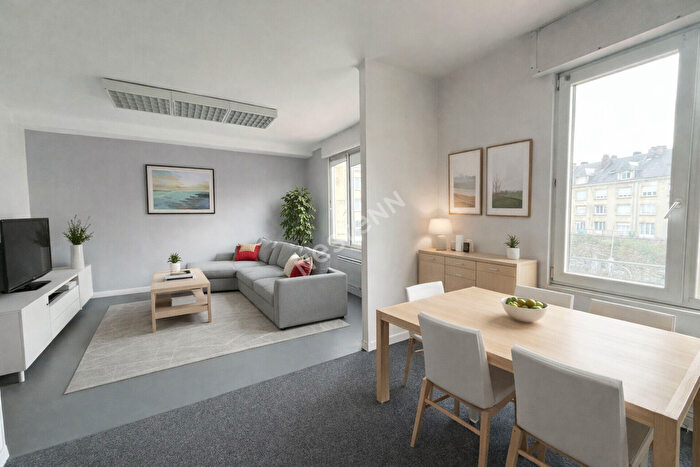 Appartement à vendre - Amiens, Centre-ville - 5 pièces - 3 chambres