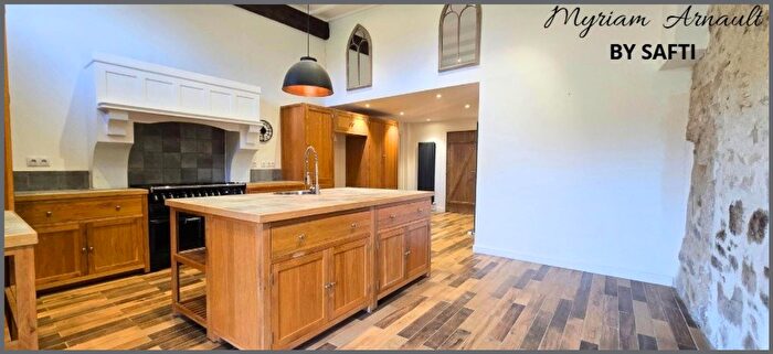 Lizières : Maison 8 pièces à vendre