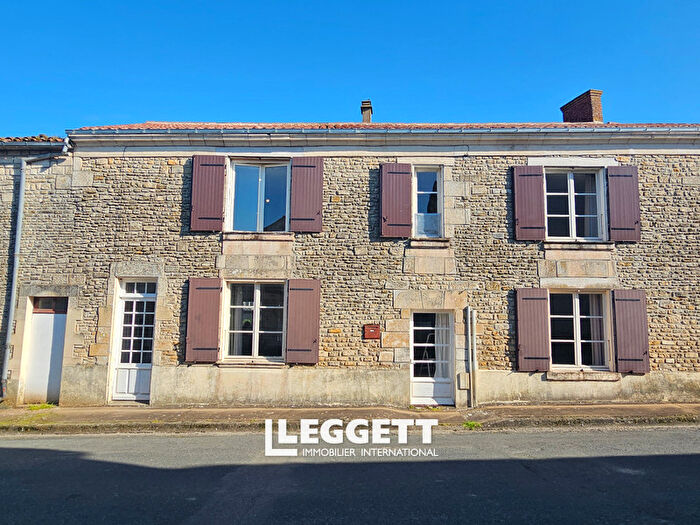 Maillezais : Maison 7 pièces à vendre