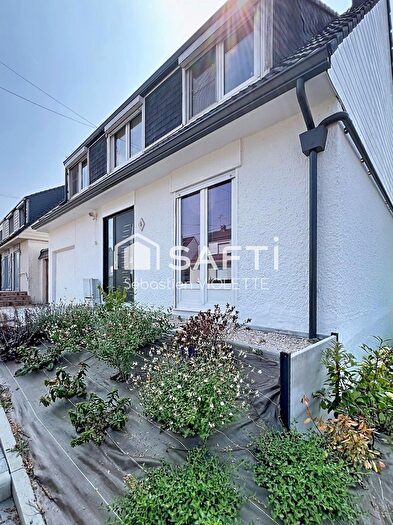 Maison 6 pièces à vendre à Wannehain