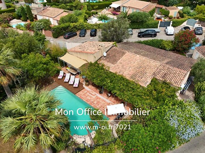 Maison 7 pièces à vendre - Grimaud