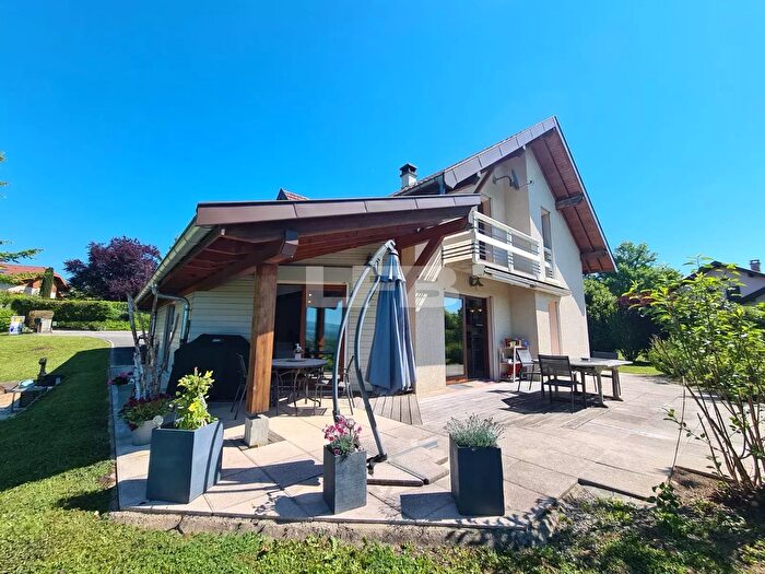 Maison à vendre - Hauteville-sur-Fier - 6 pièces - 4 chambres