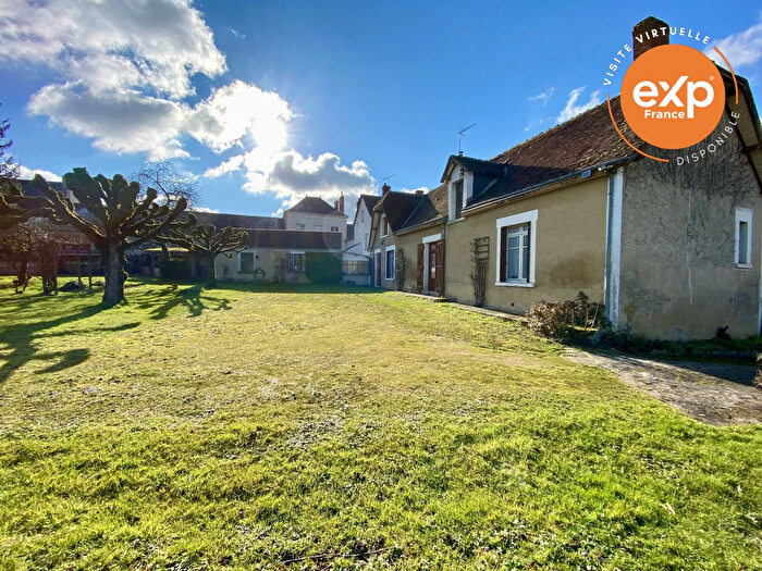 Maison à vendre - Saint-Jean-Saint-Germain - 6 pièces - 4 chambres