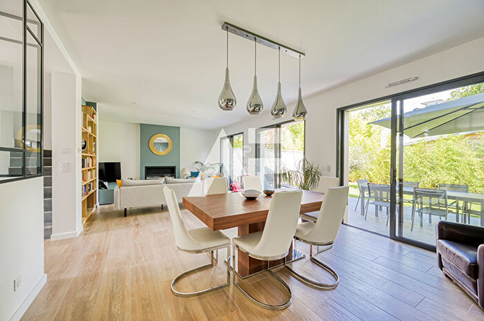 Sèvres, Les Bruyères : Maison 7 pièces à vendre