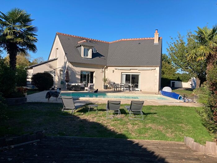 Maison à vendre - Monts - 5 pièces - 4 chambres