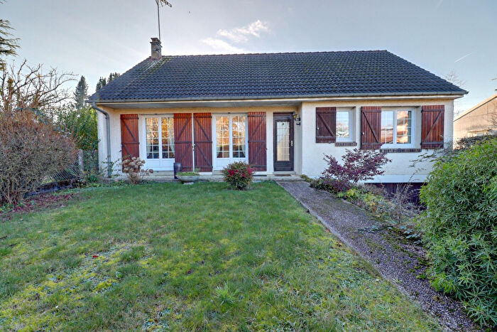 Maison à vendre - Maintenon - 5 pièces - 4 chambres