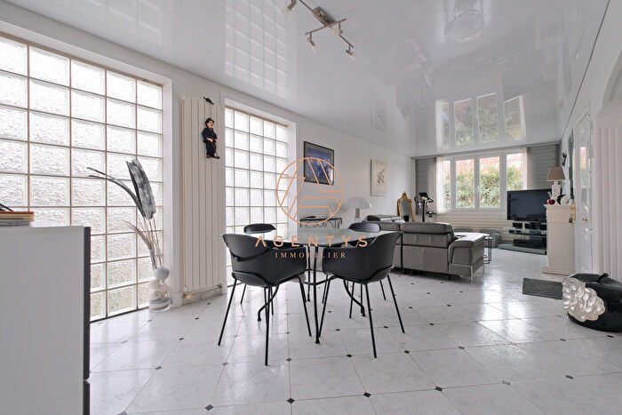 Appartement à vendre - Alfortville - 5 pièces - 3 chambres