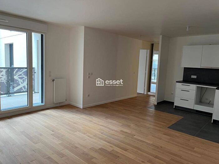 Faubourg de lArche, Courbevoie - Appartement 2 pièces à louer