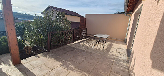 Maison à vendre - Ampuis - 4 pièces - 3 chambres