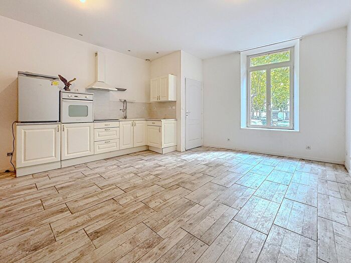 Castelsarrasin, Centre-ville : Maison 4 pièces à vendre
