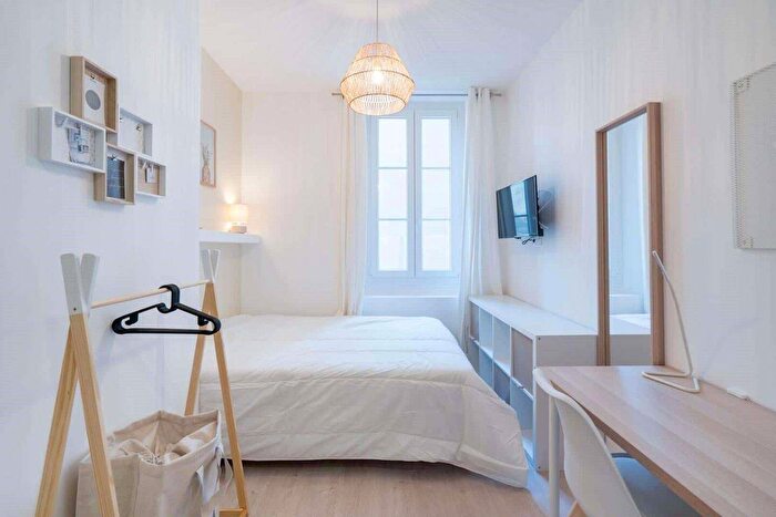 Appartement à louer - Puget-Théâtre, Toulon - 1 pièce