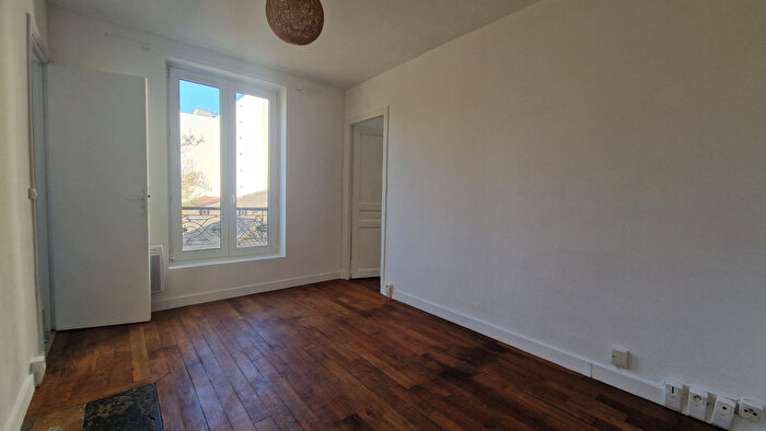 Appartement 2 pièces à Clichy, Centre-ville, à louer