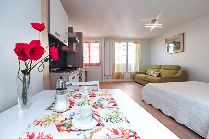 Fleurs-Gambetta, Nice - Appartement 1 pièce à louer