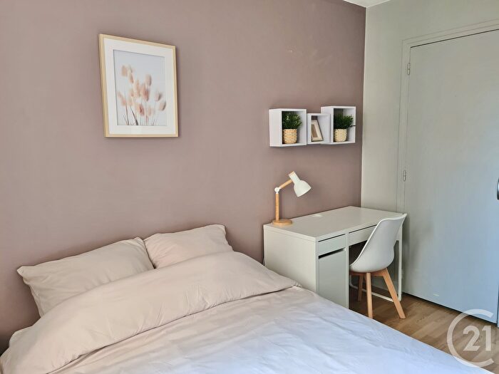 Appartement 5 pièces à Saint-Martin-d'Hères, Croizat, à louer