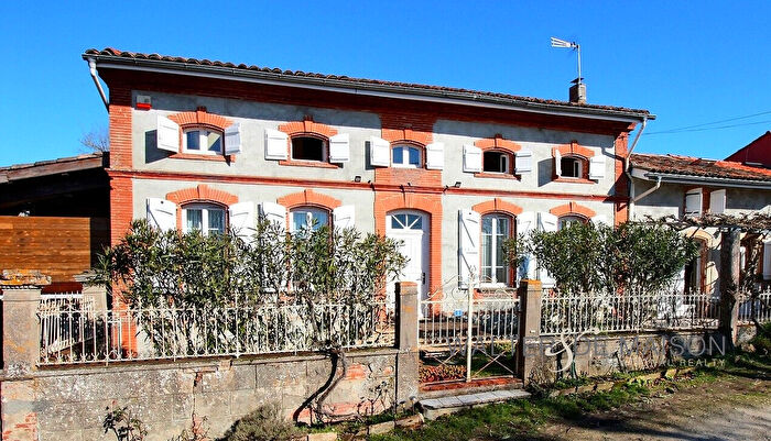 Maison à vendre - Belberaud - 9 pièces - 5 chambres