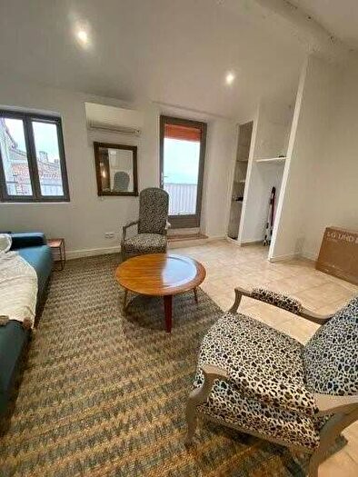 Appartement à louer - Secteur Sauvegarde, Grasse - 1 pièce