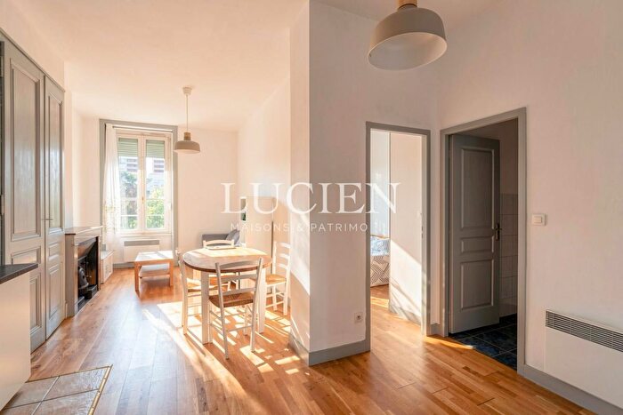 Appartement à vendre - Villeurbanne, République, Tolstoi - 2 pièces - 1 chambre
