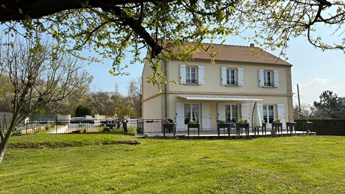 Maison à vendre - Vaux-sur-Seine - 6 pièces - 5 chambres