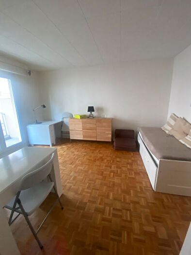Appartement 1 pièce à Tours, Giraudeau, à louer